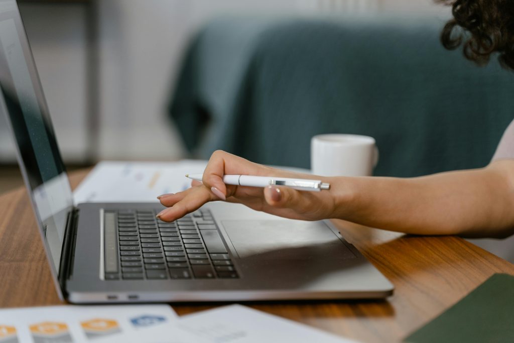 How To Make It Freelancing In China - hiredchina.com