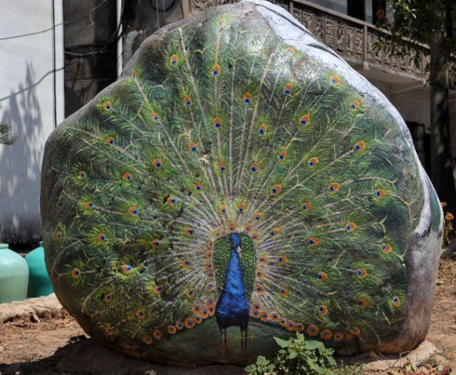 'Stone zoo' Becomes Famous In China - hiredchina.com