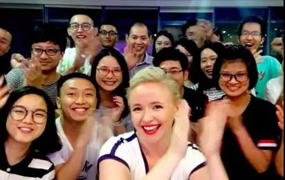 How Foreign Bloggers Are Becoming The Ones To Watch - hiredchina.com